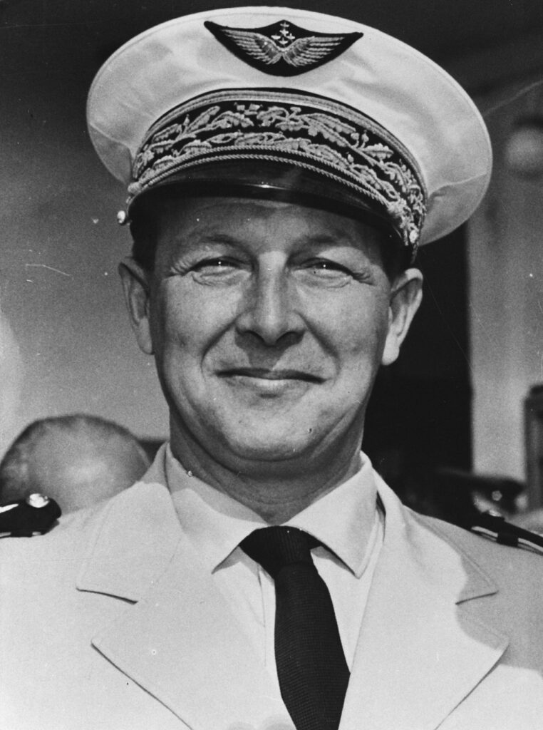 18 janvier 1979 : mort du général Maurice Challe (Paris) - La Chronique ...